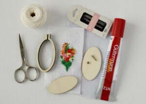 Mini Embroidery Hoops: How to choose the best one and other tips