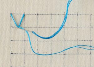 Crossed Fly Stitch Filling : library of embroidery stitches