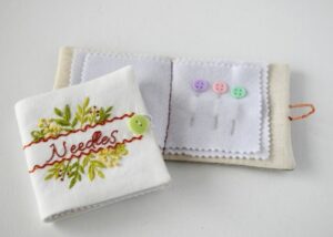 Hand embroidered needle book tutorial: Free pattern and guide