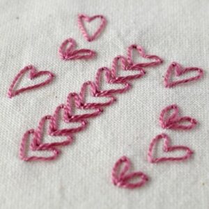 Alternating Twisted Chain stitch: hand embroidery stitches library